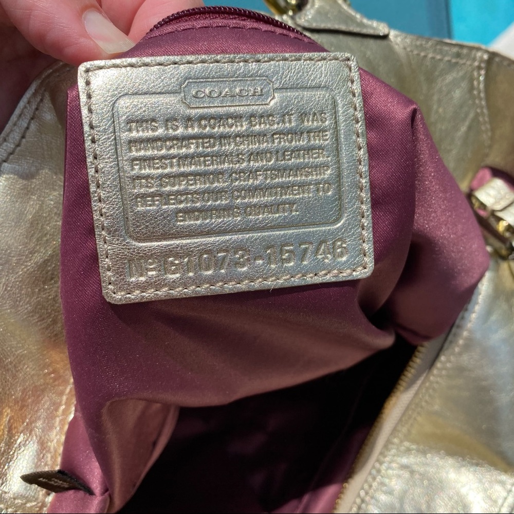 Coach Gold Signature Purse - Gem